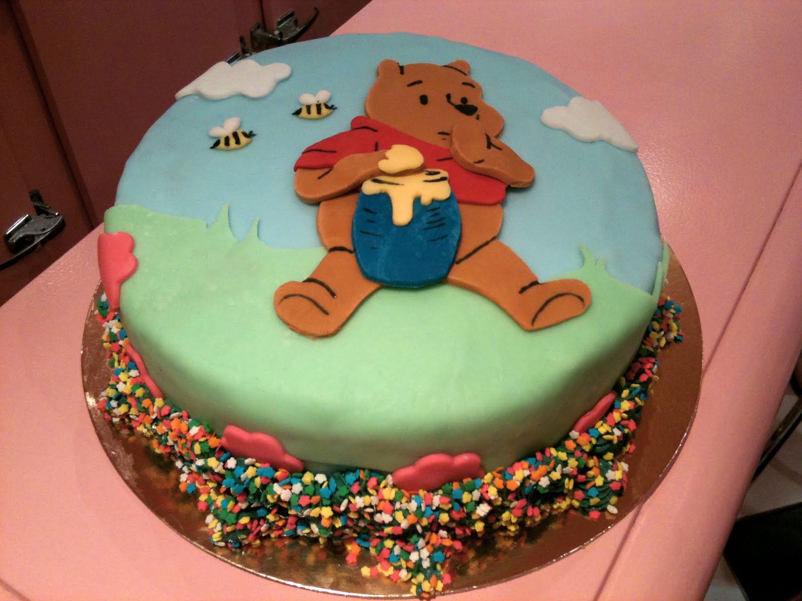 Chloe.S: encore des commandes de gâteaux à thème