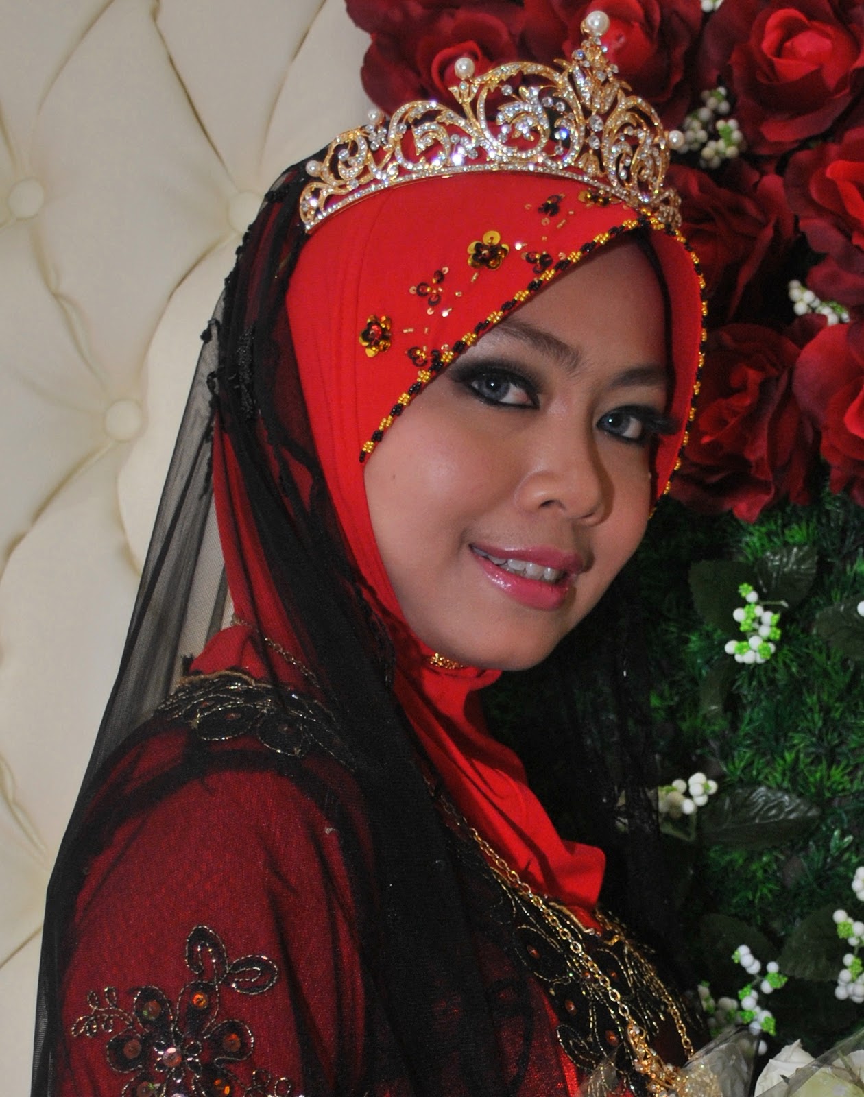 AURA RAJA SEHARI BRIDAL & FASHION: Selamat Pengantin Baru: Nizwan & Liyana