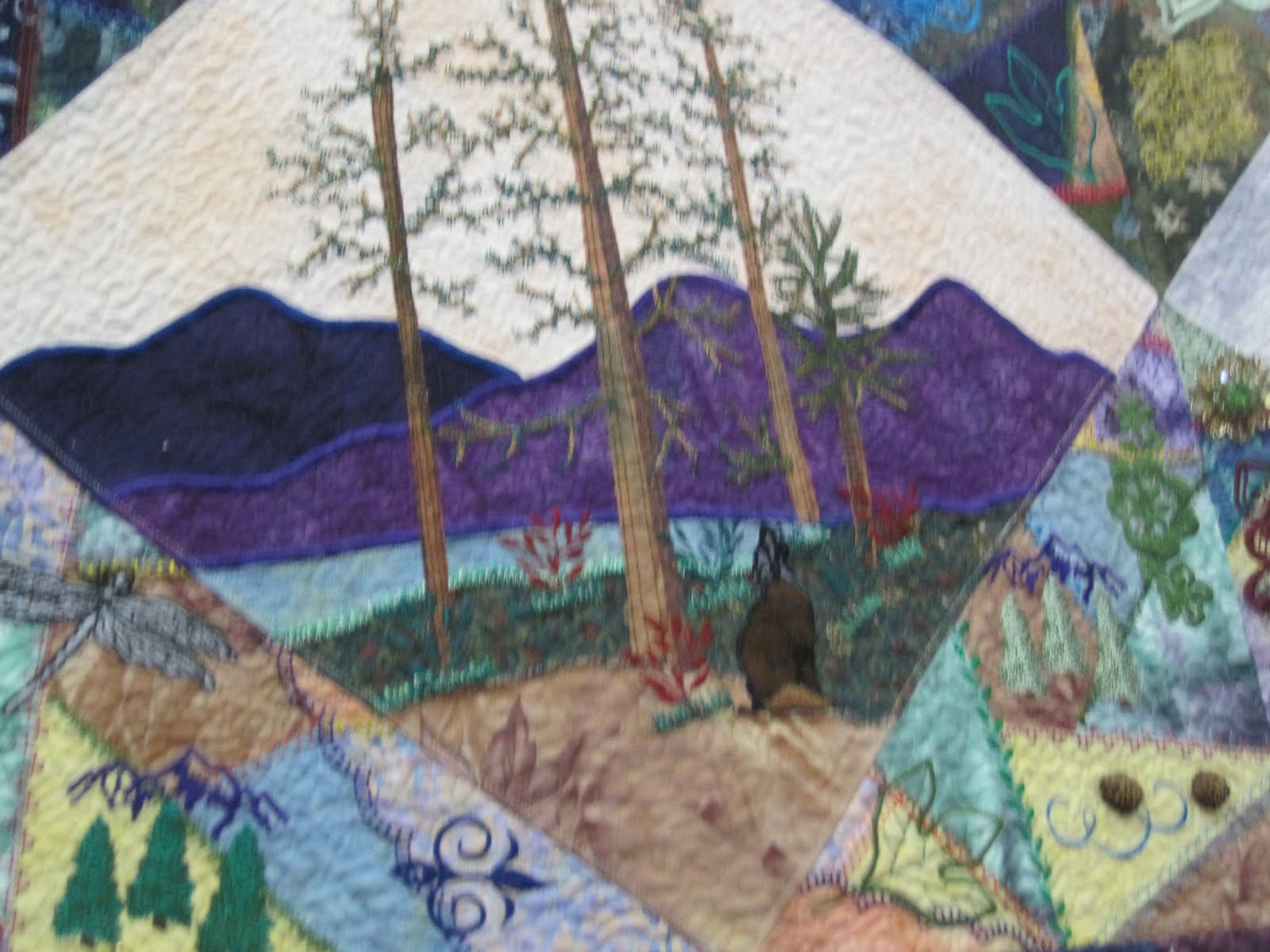 Pieceful Afternoon: Quilt show - the most amazing quilt!