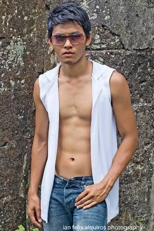 Man Central: Joey Beato: Be Bench Model