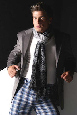 Man Central: Juan David Posada: Colombian Hottie