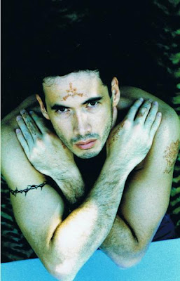 Bi Out Loud HUNKS: Bernie Guinto