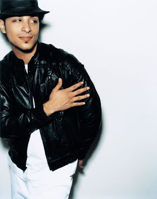 Man Central: Mario Vasquez : This Puerto Rican Hunk Will Sing To Your ...
