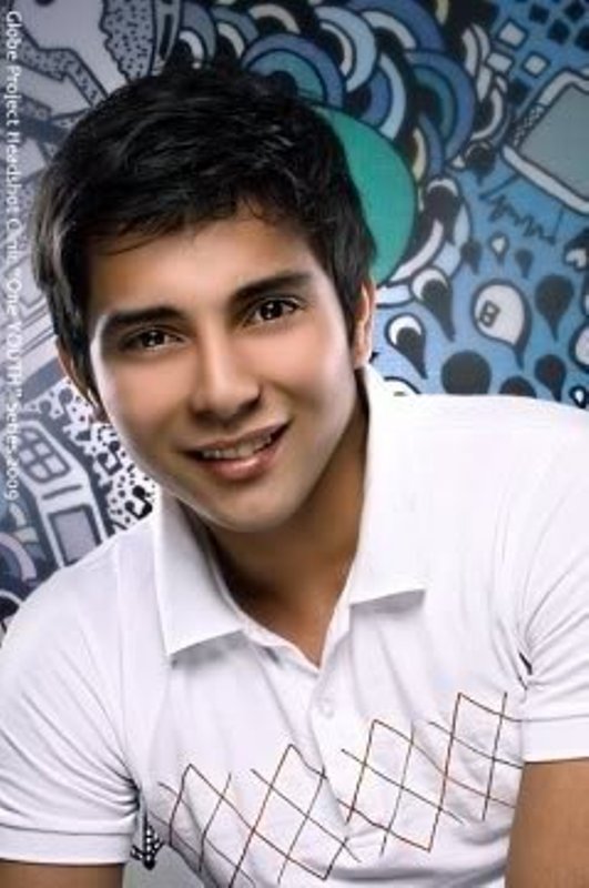 Man Central: Ejay Falcon: Spreads His Wings Wide!