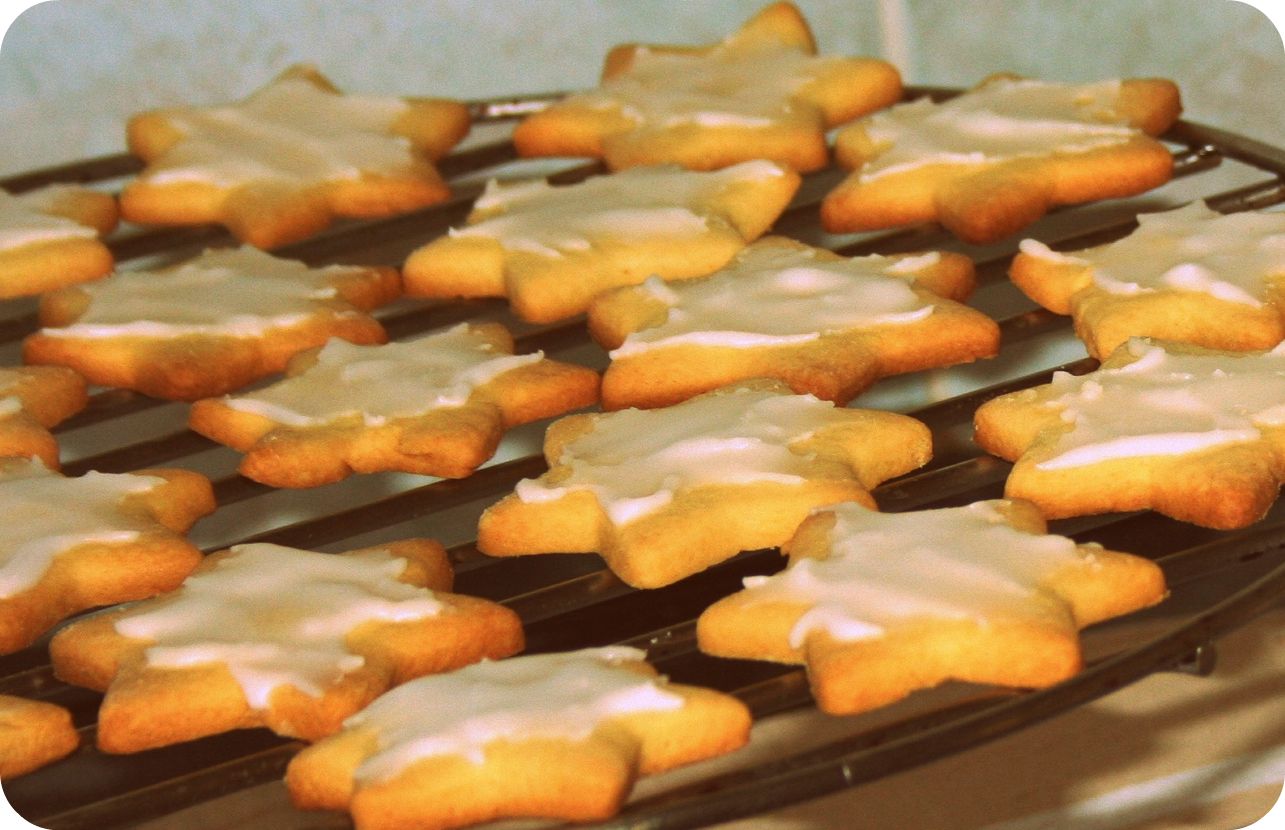 Bits of L: Catch Up & Christmas Star Biscuits