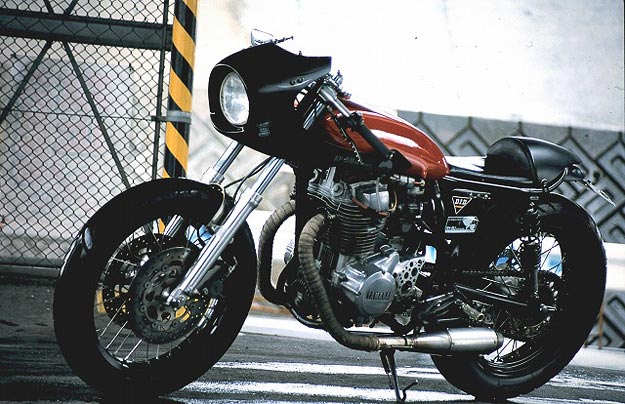 Café Racer Iceland: Yamaha GX400