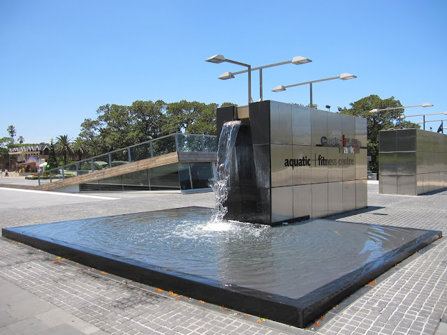 Sydney - City and Suburbs: Cook and Phillip Park, fountain