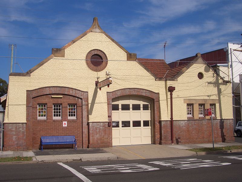 Sydney - City and Suburbs: Botany fire station