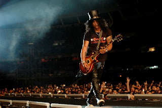 Rock N' Roll Train: Velvet Revolver