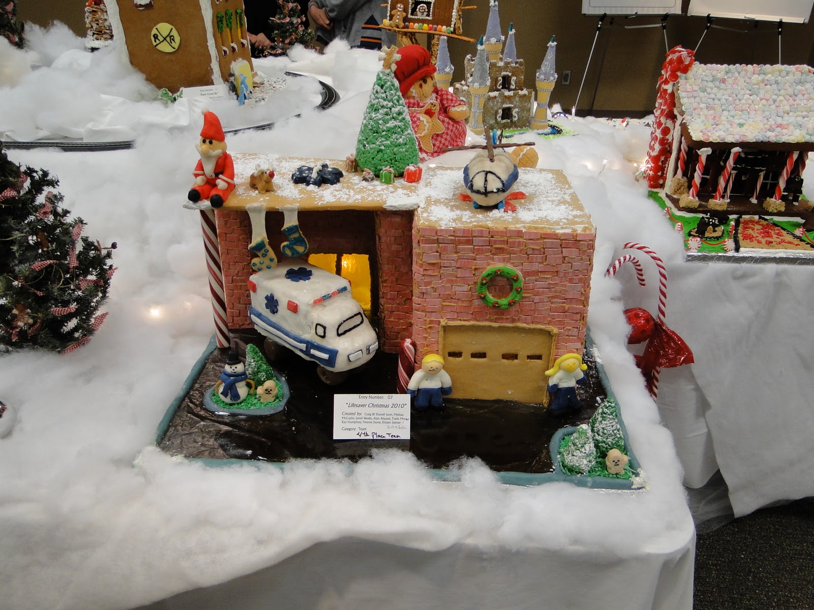 The McCaslin Family....Life as we know it!: Gingerbread Festival
