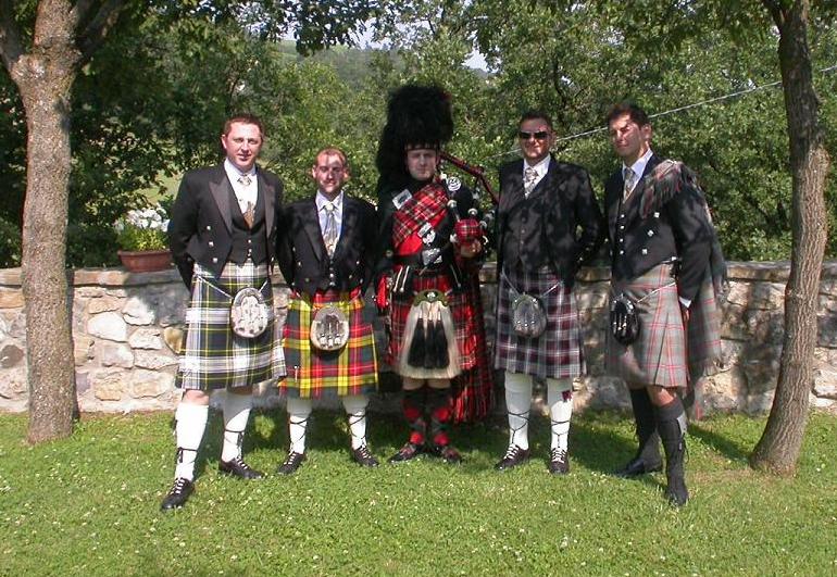 Nick MacVicar Scottish piper in Italy: The Scottish piper in Italy ...