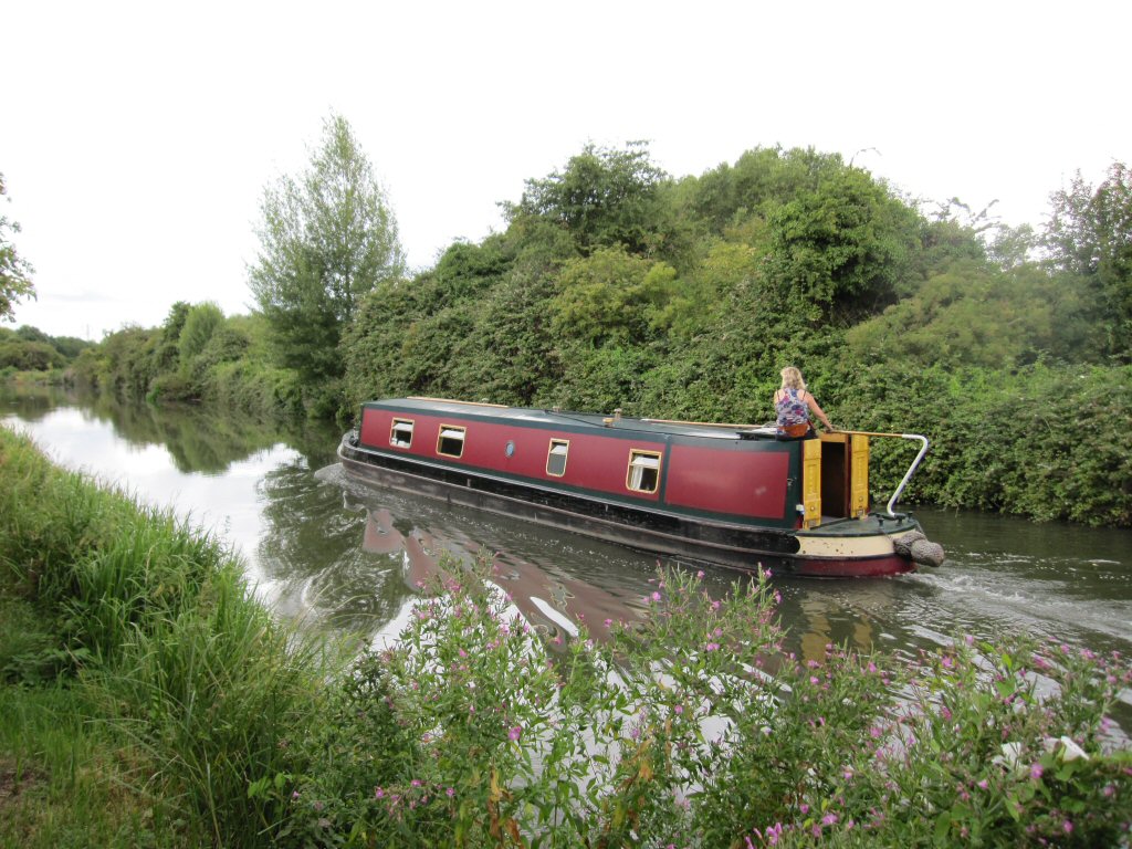 Narrow Boat Chalice: To Stonebridge Lock on the River Lee
