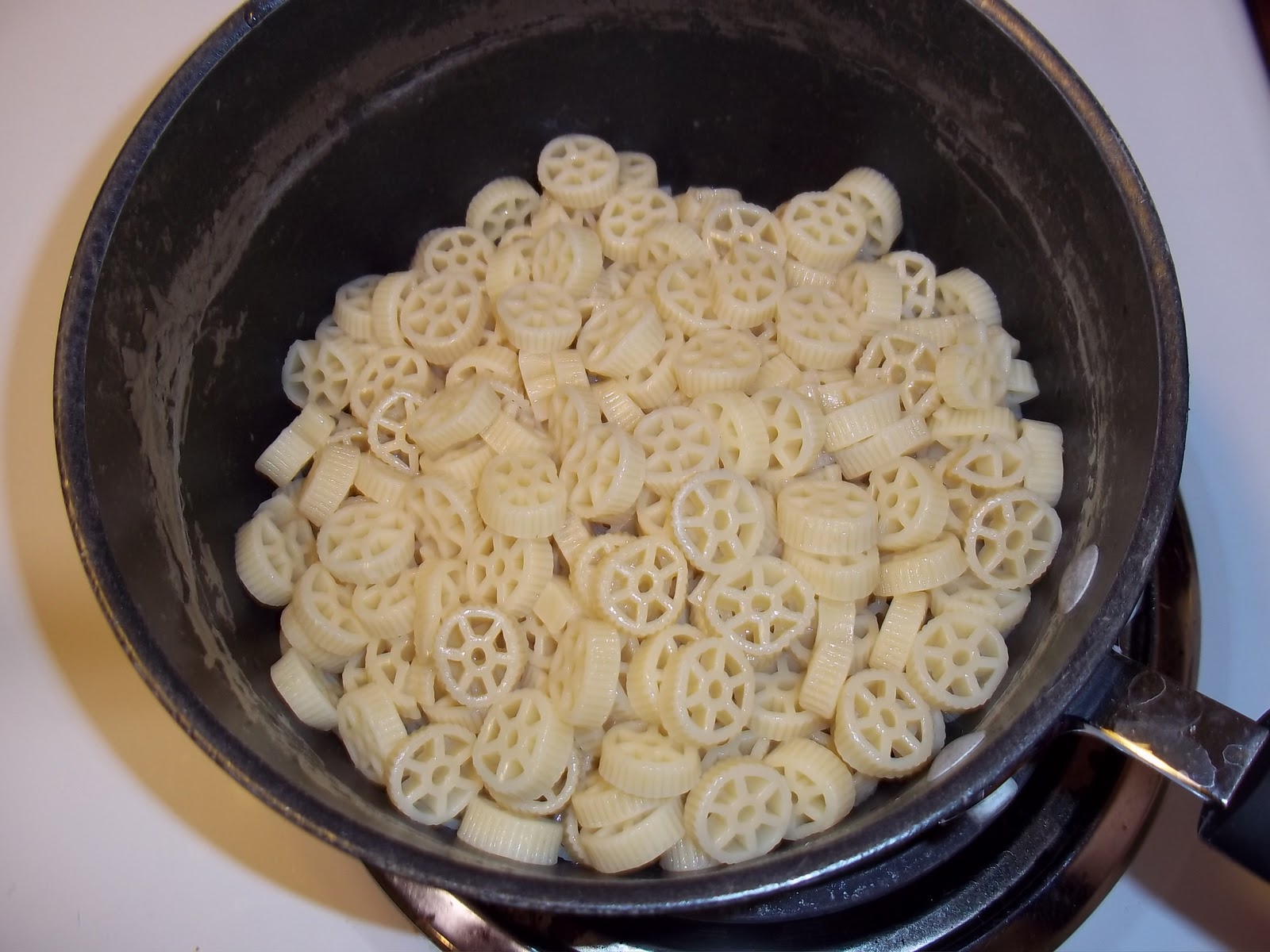 The Daily Smash: Wagon Wheel Noodles