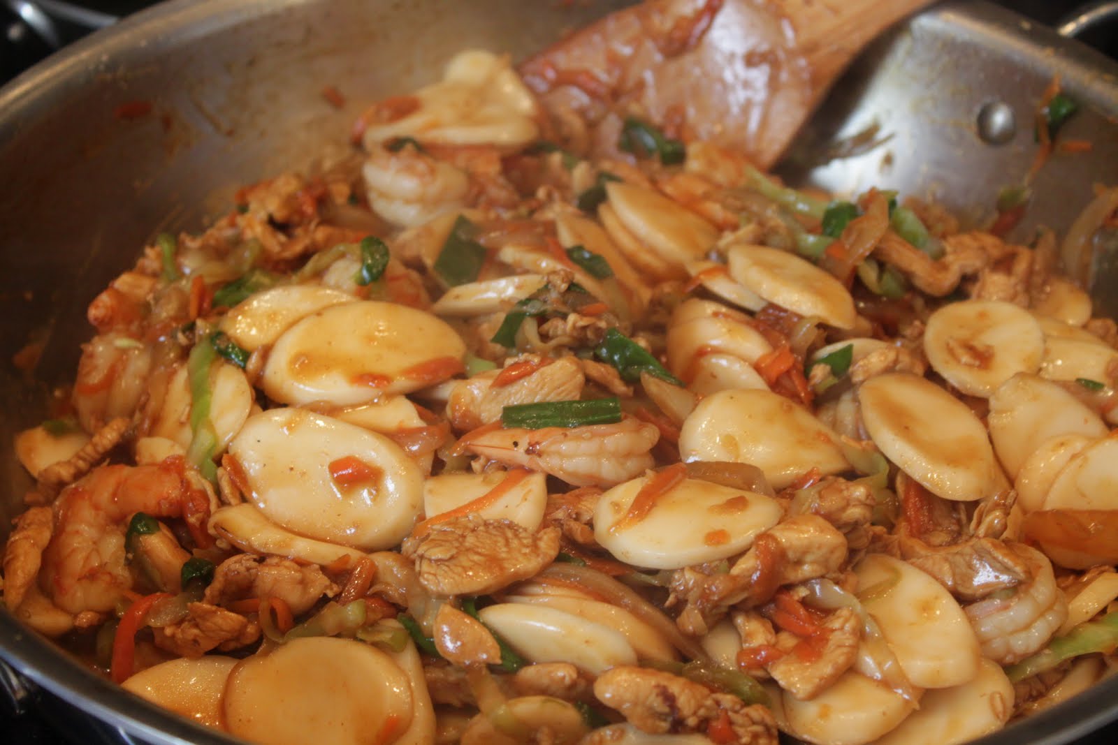 Stir-Fried Rice Cakes (Chao Nian Gao) ~ Food Generalist