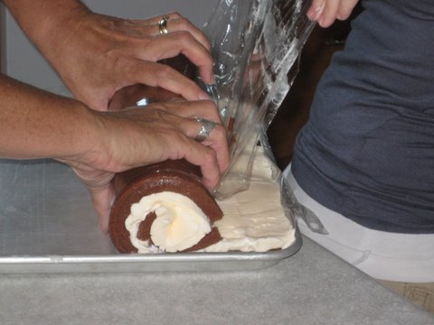 My Favorite Recipes: Birthday Cake Roll