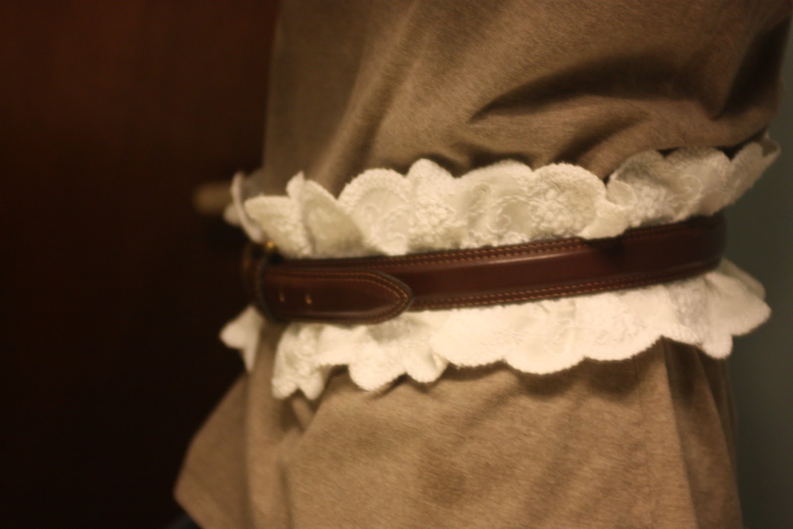 Livvy Loo Who: Romantic belt tutorial