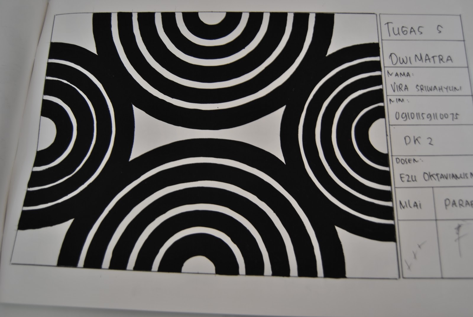 the rainbow of Paris: NIRMANA...