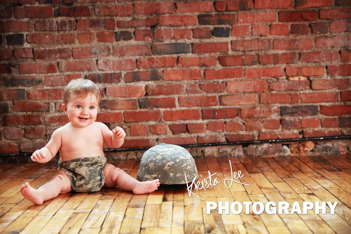 Matthew's photo shoot : Can you say baby model? - Krista Lee Photography