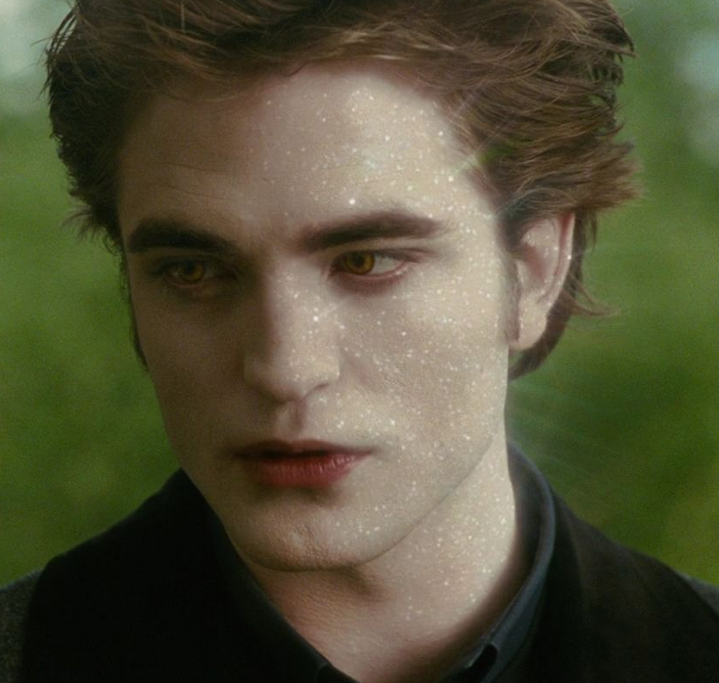 Twilight Fans Ecuador: Edward con todo su brillo!! (luna nueva)