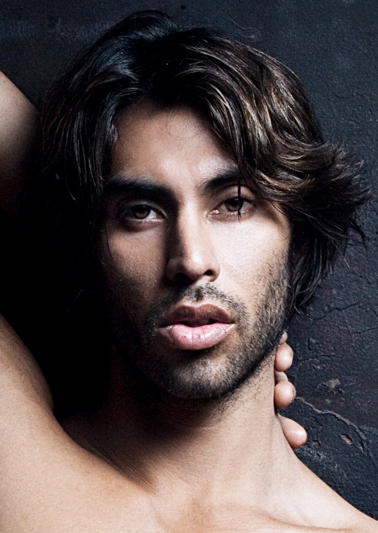 esteticmen 3: Jonathan Lever