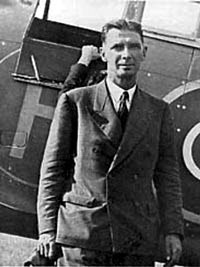 Test & Research Pilots, Flight Test Engineers: Capt Valentine Henry ...