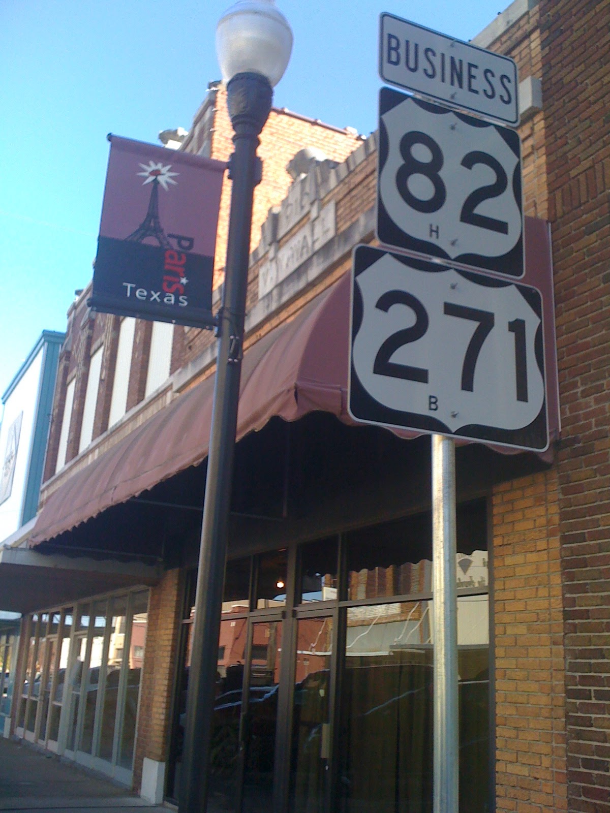 Rocks In My Sandals: Paris, Texas