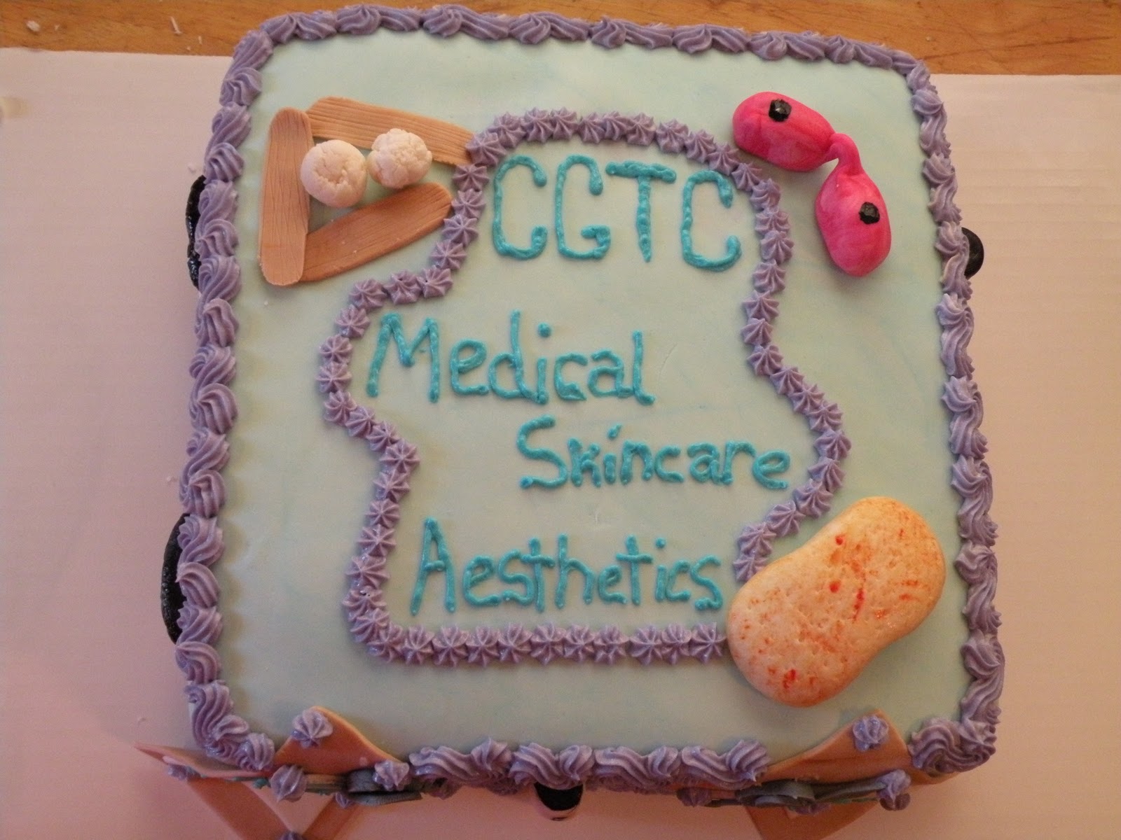 Simply Cakes: Skincare Specialist