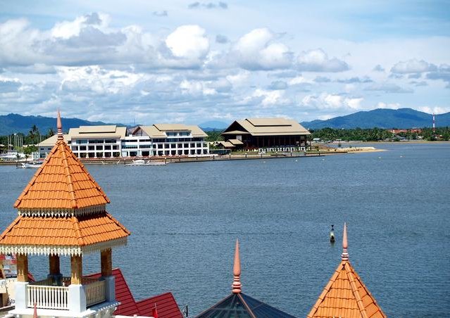 Blog Pelancongan Terengganu: Artifak di Bukit Puteri