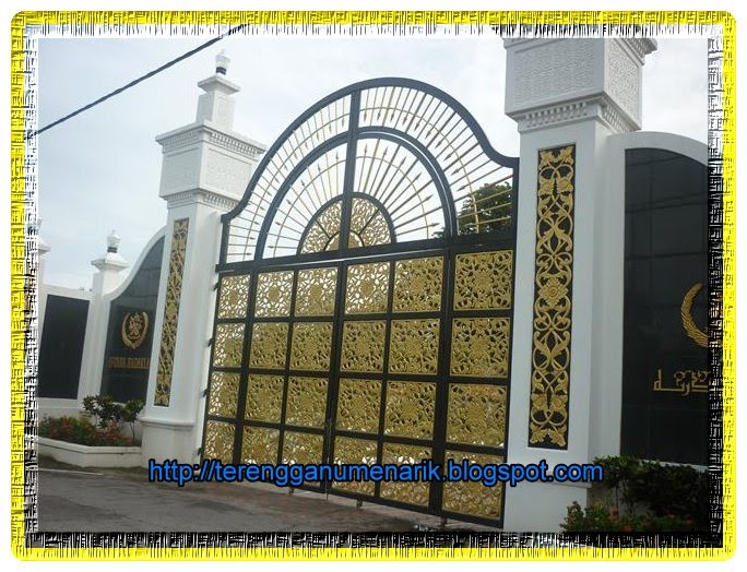 Blog Pelancongan Terengganu: Istana Badariah