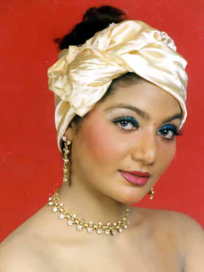 Telugu Actress's Biography,Photos,Wallpapers,: Alphonsa Biography