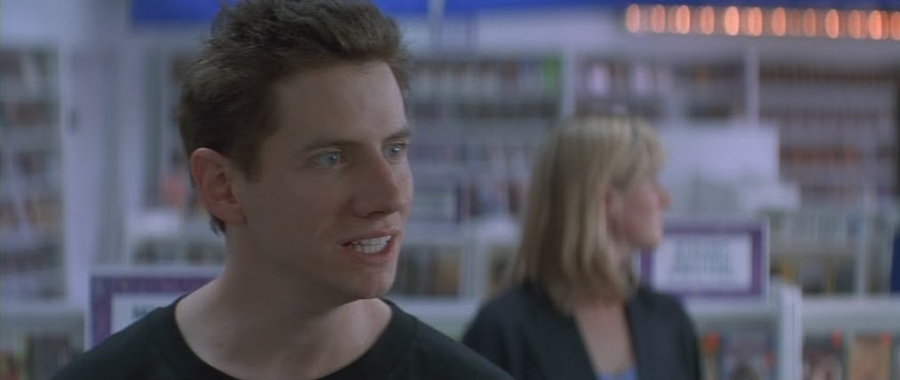 Stale Popcorn: Scream to Scream, Scene by Scene: SCENE 20 of Scream (0: ...