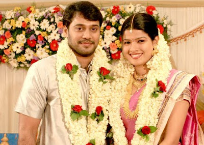 Tamil/Malayalam actor bala gets engaged to asianet idea star singer ...