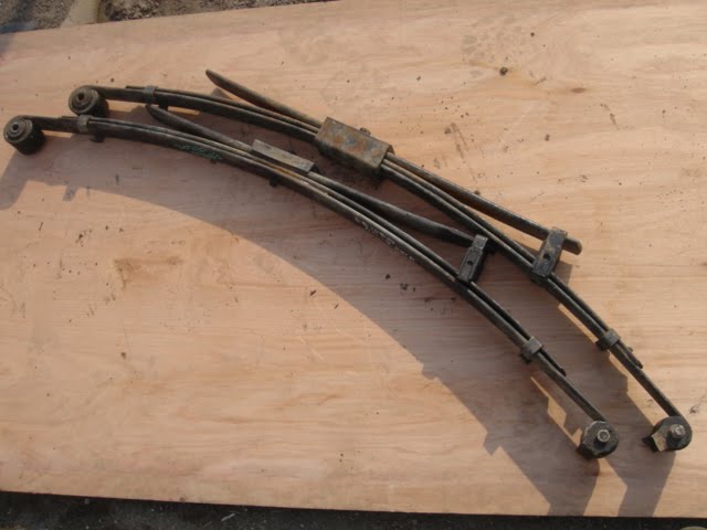 Japanese Used Engine and Spare Part: USED LEAF SPRING