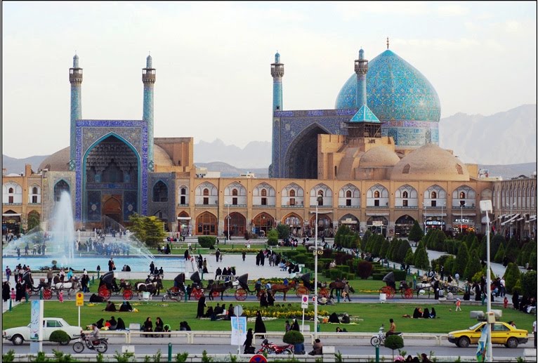 CIRANDEIRA: "Lendo Lolita em Teerã"