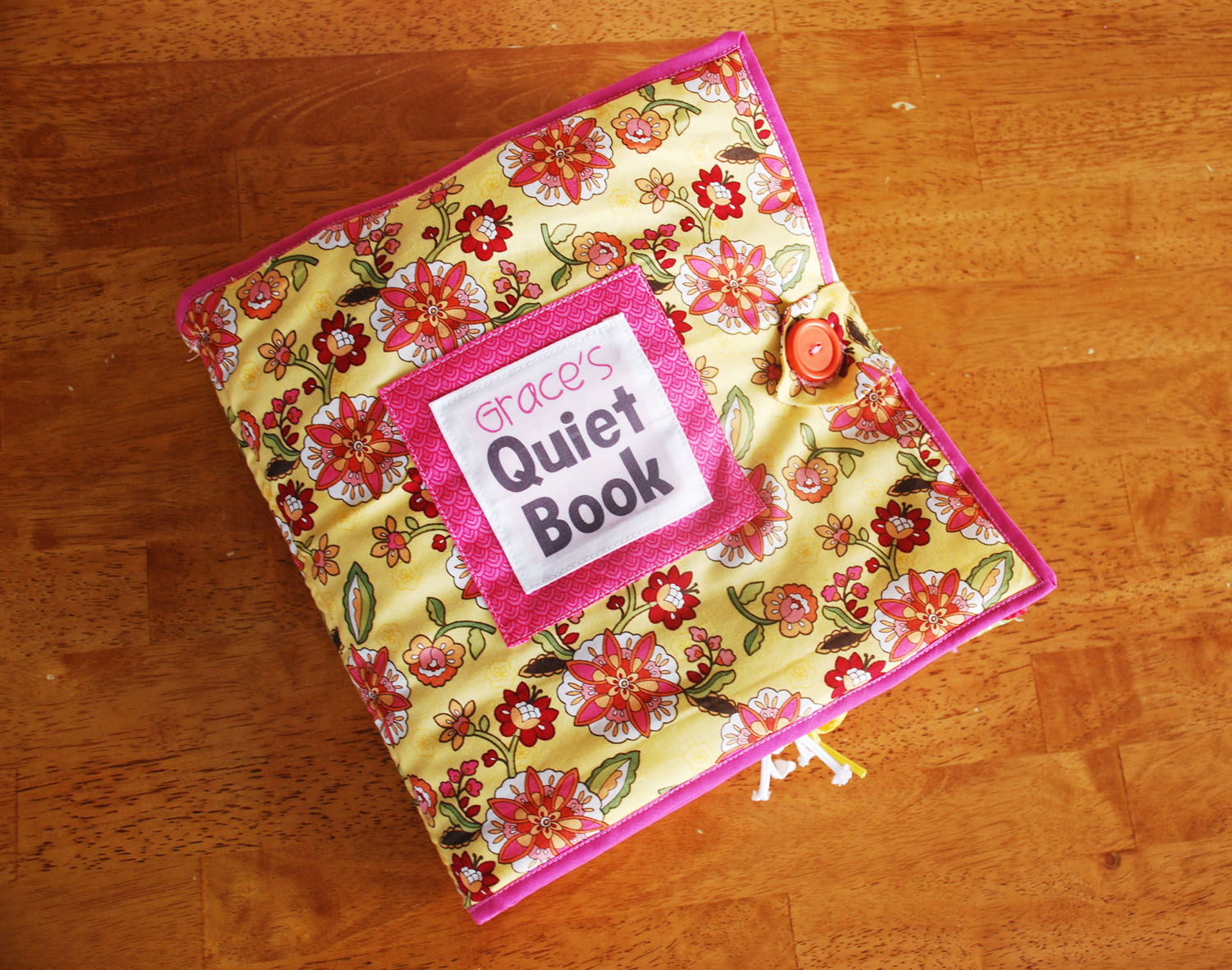 Itta Britta : Quiet Book