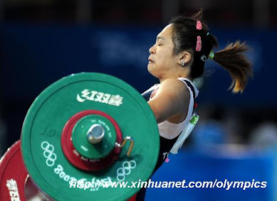Prapawadee claimed title in women's 53kg of weightlifting