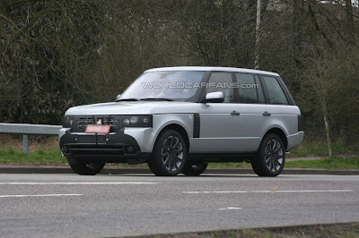 Car Blog Review: New Details and Spy Photos for Range Rover Facelift