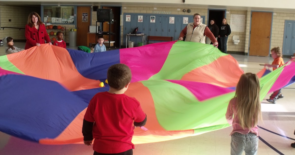 "How Long is This Hall!?": Quack, Quack...We're Back!