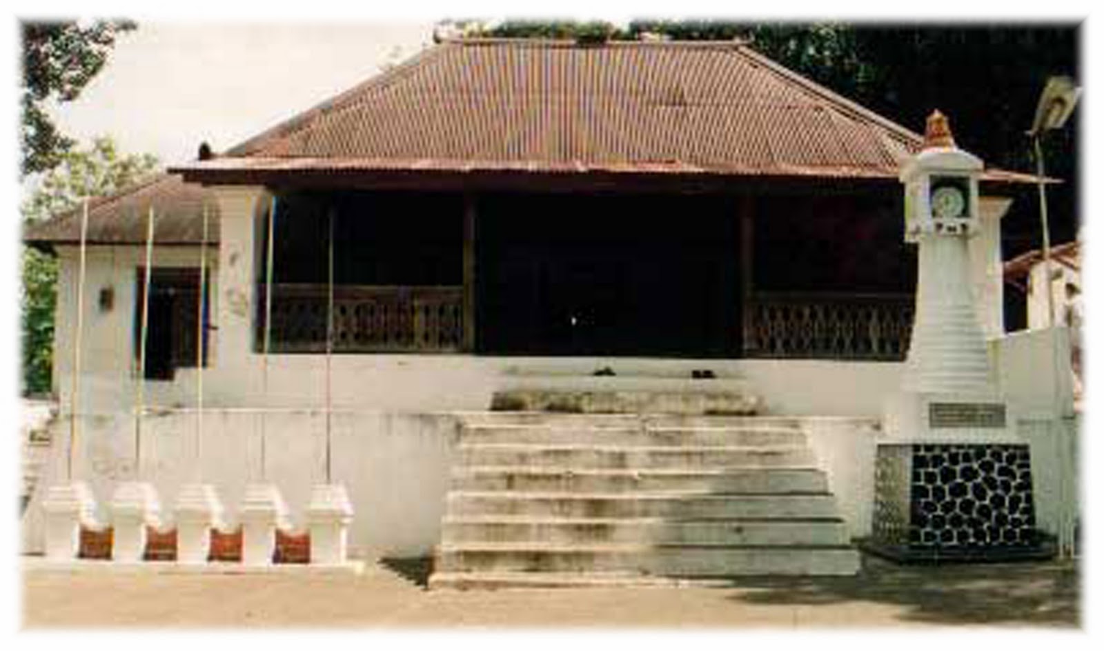 ALL ABOUT YOGYAKARTA: Makam Raja - Raja Mataram