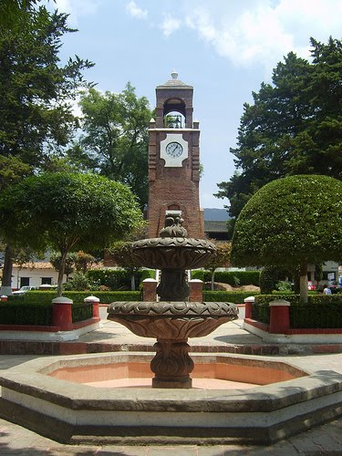 LOS LUGARES TURISTICOS DE ACAMBAY