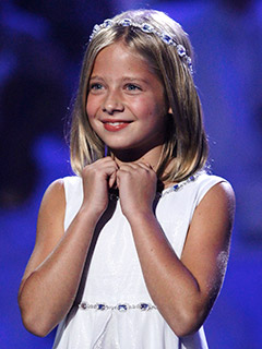 Jackie Evancho, Little Girl With a Big Voice: 10-Year-Old JACKIE ...