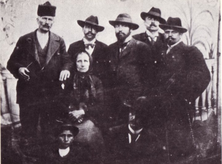 1, 6 Гоце Делчев - портрет