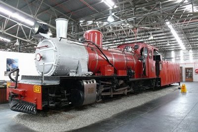 old STEAM LOCOMOTIVES in South Africa: Avontuur, Town Centre, SAR Class ...