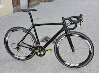 Joyride Bikes: TDF SRAM Red LTE