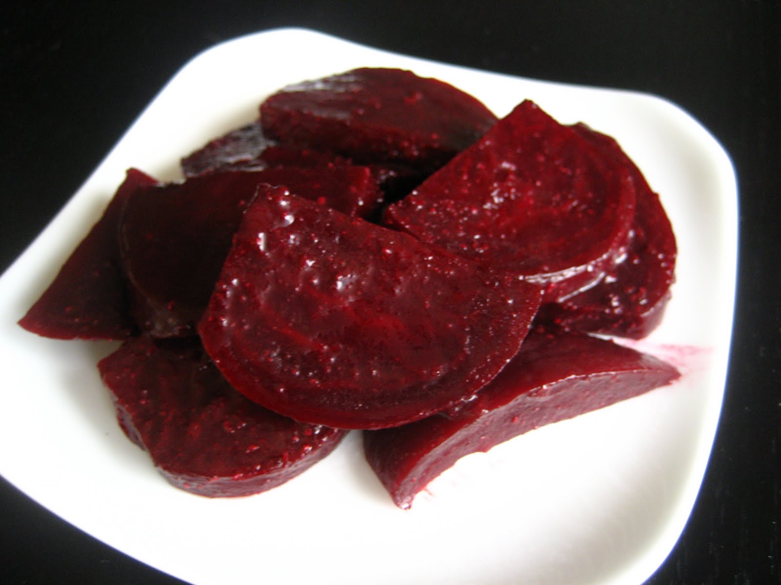raspberry eggplant: Balsamic Marinated Beets
