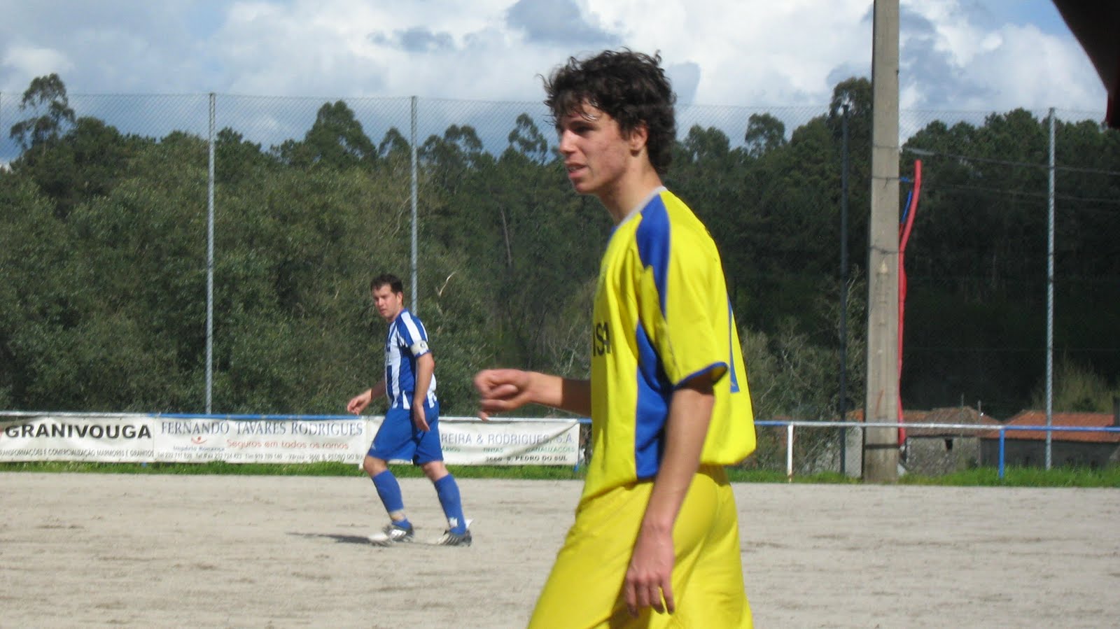 Carvalhais Futebol Clube: Carvalhais 2 Lamelas 1