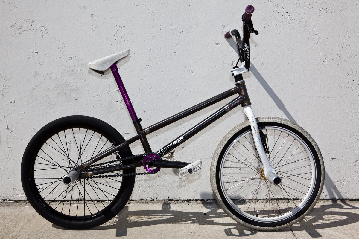 Flatland Way! : NOVA BIKE DE VIKI GOMES.