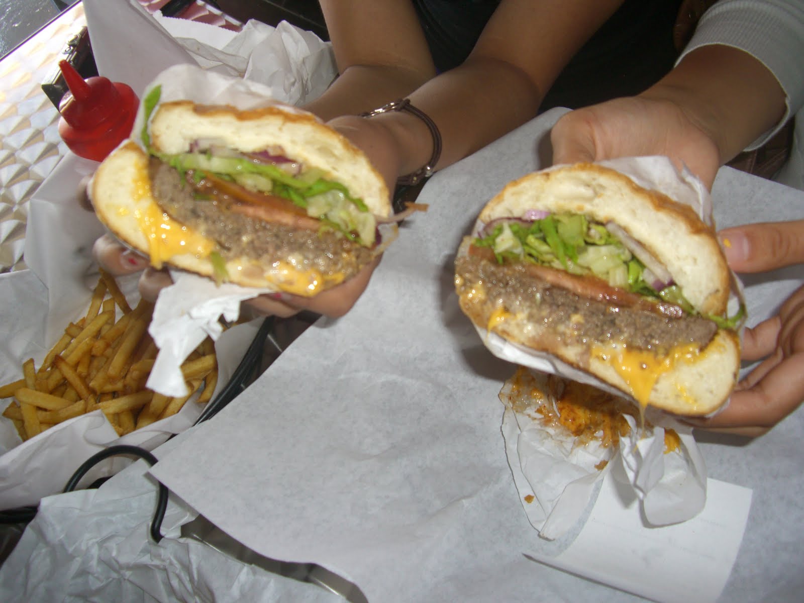 GALO EATING: Kalbi Burger