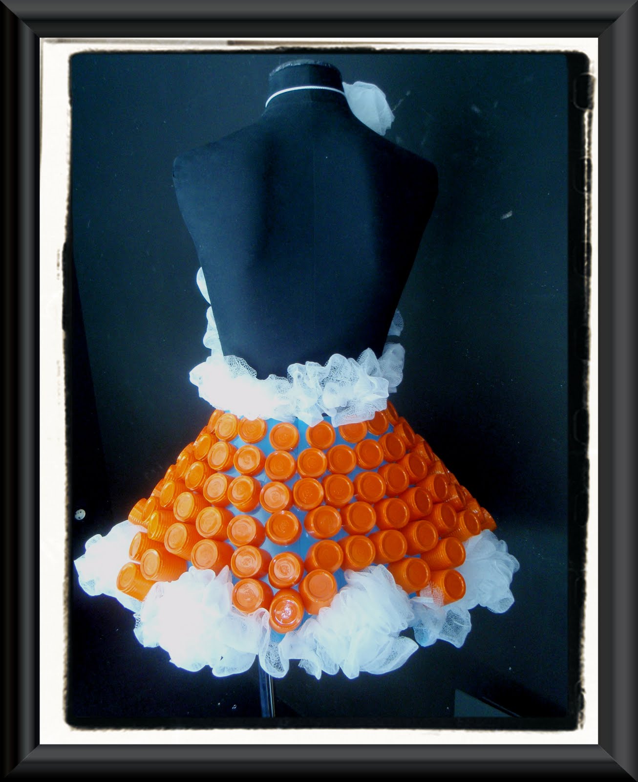 SASASARI: VESTIDO PRIMAVERA ( DE RECICLAJE PVC)