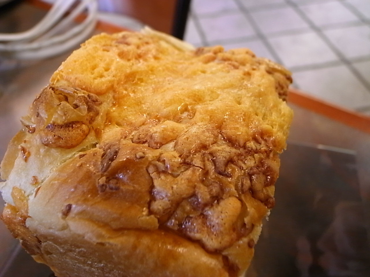 SHiRLEY SEES: Maple Castella Bakery #3-Finally a savoury bread!